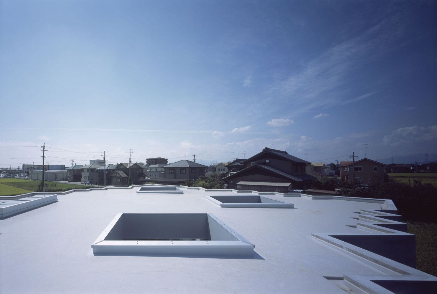 C+A - Coelacanth and Associates | NOTCHED WALL HOUSE