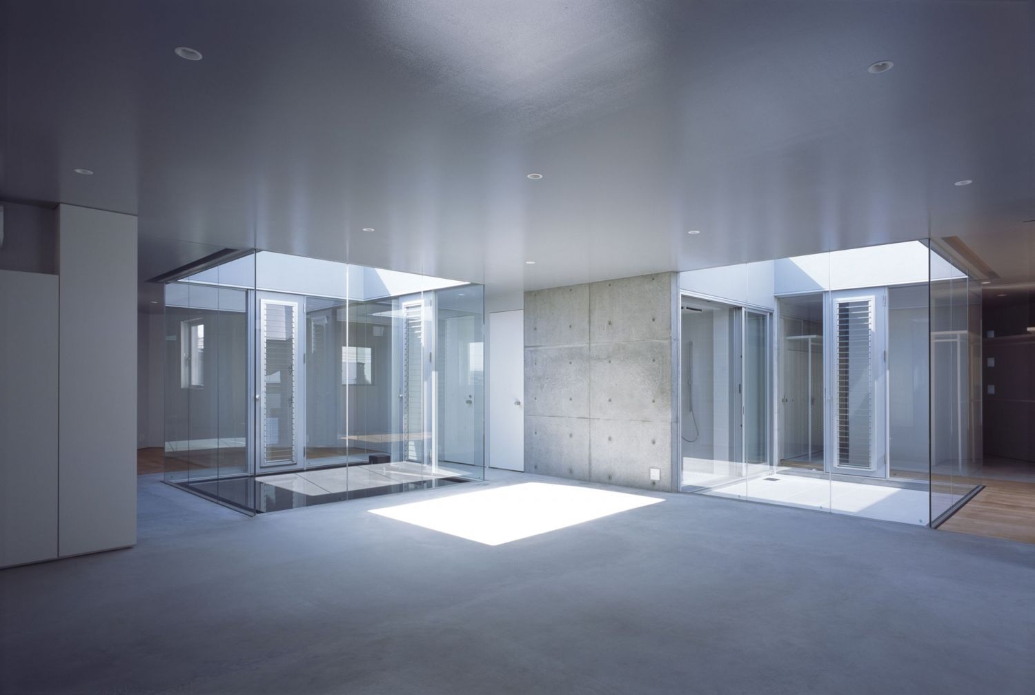 C+A - Coelacanth and Associates | NOTCHED WALL HOUSE